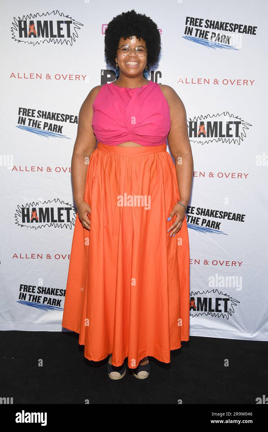 Stephanie rolland hi-res stock photography and images - Alamy