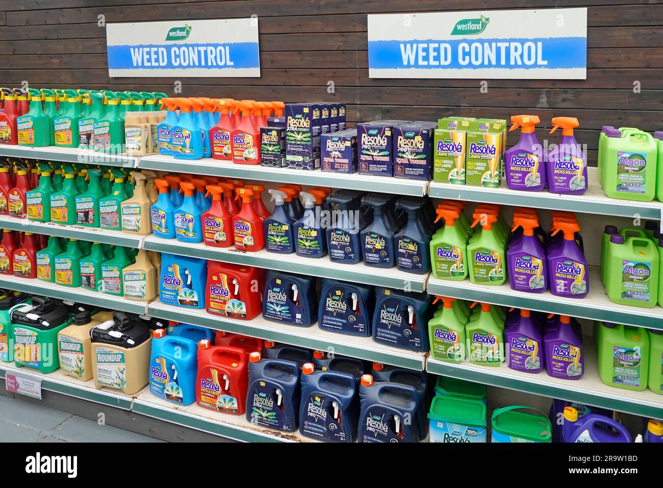 Resolva garden products hi-res stock photography and images - Alamy