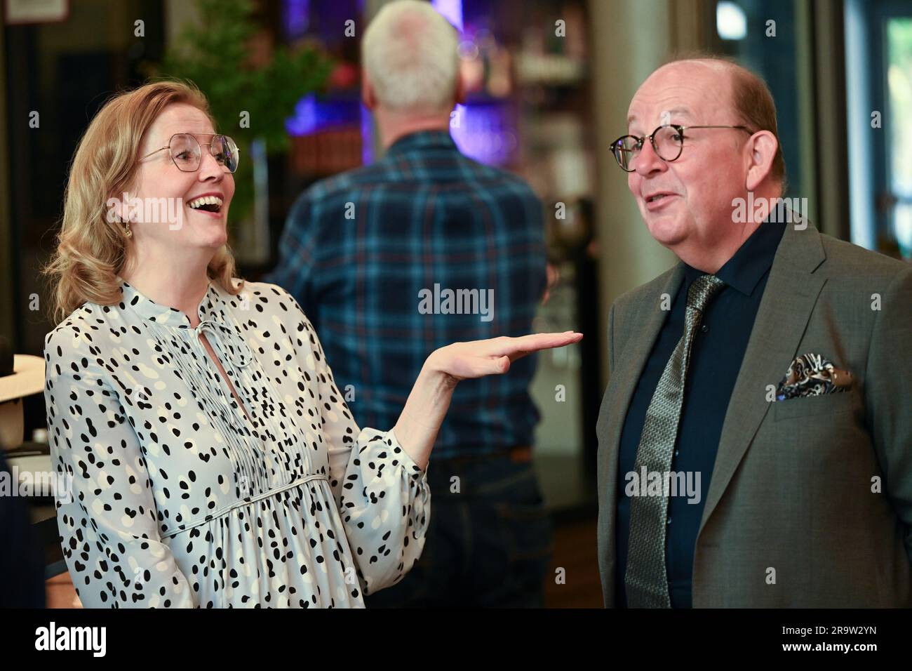 Marianne ludes hi-res stock photography and images - Alamy