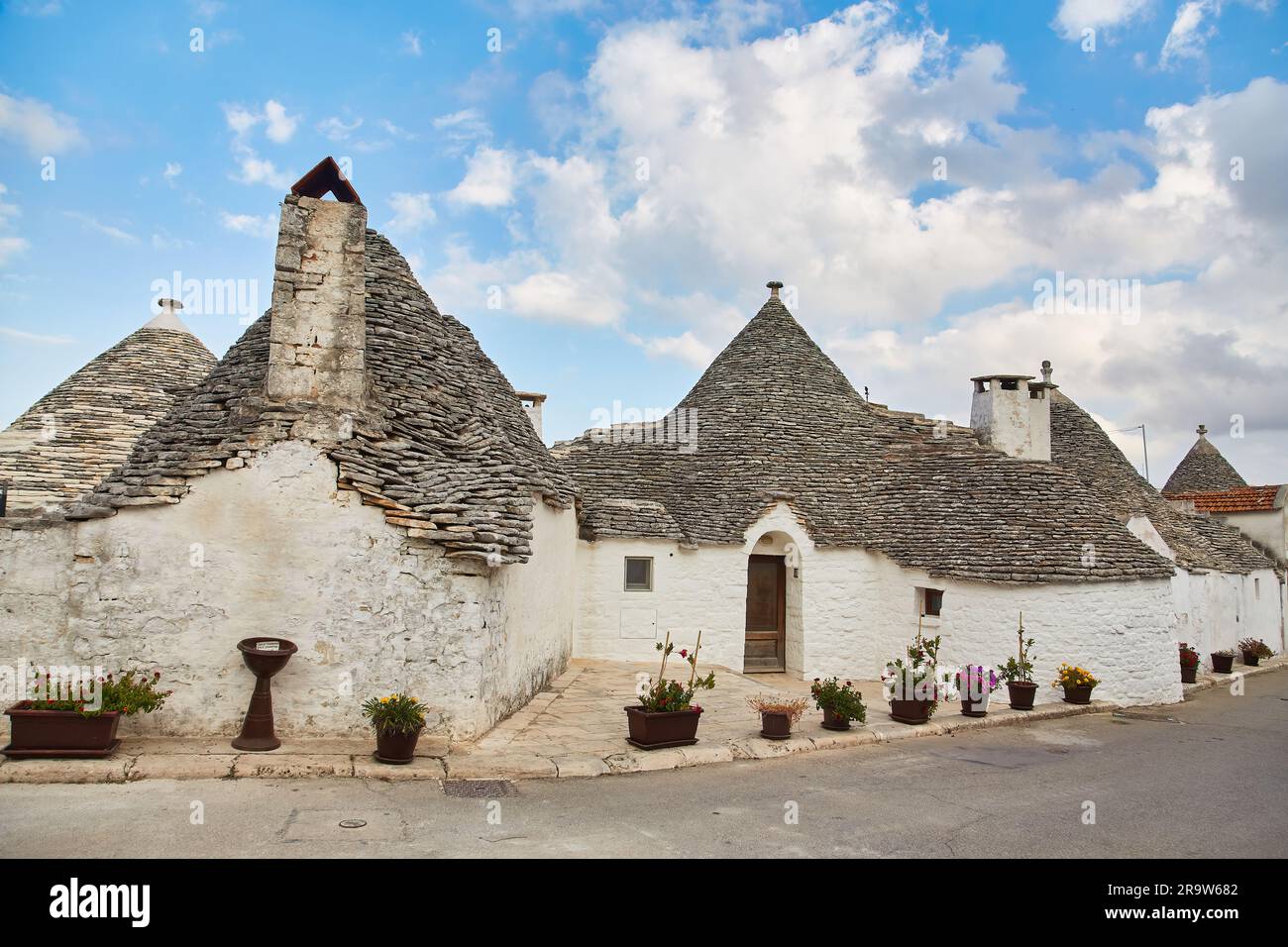Alberobello, Puglia, Italy: Typical houses built with dry stone walls ...