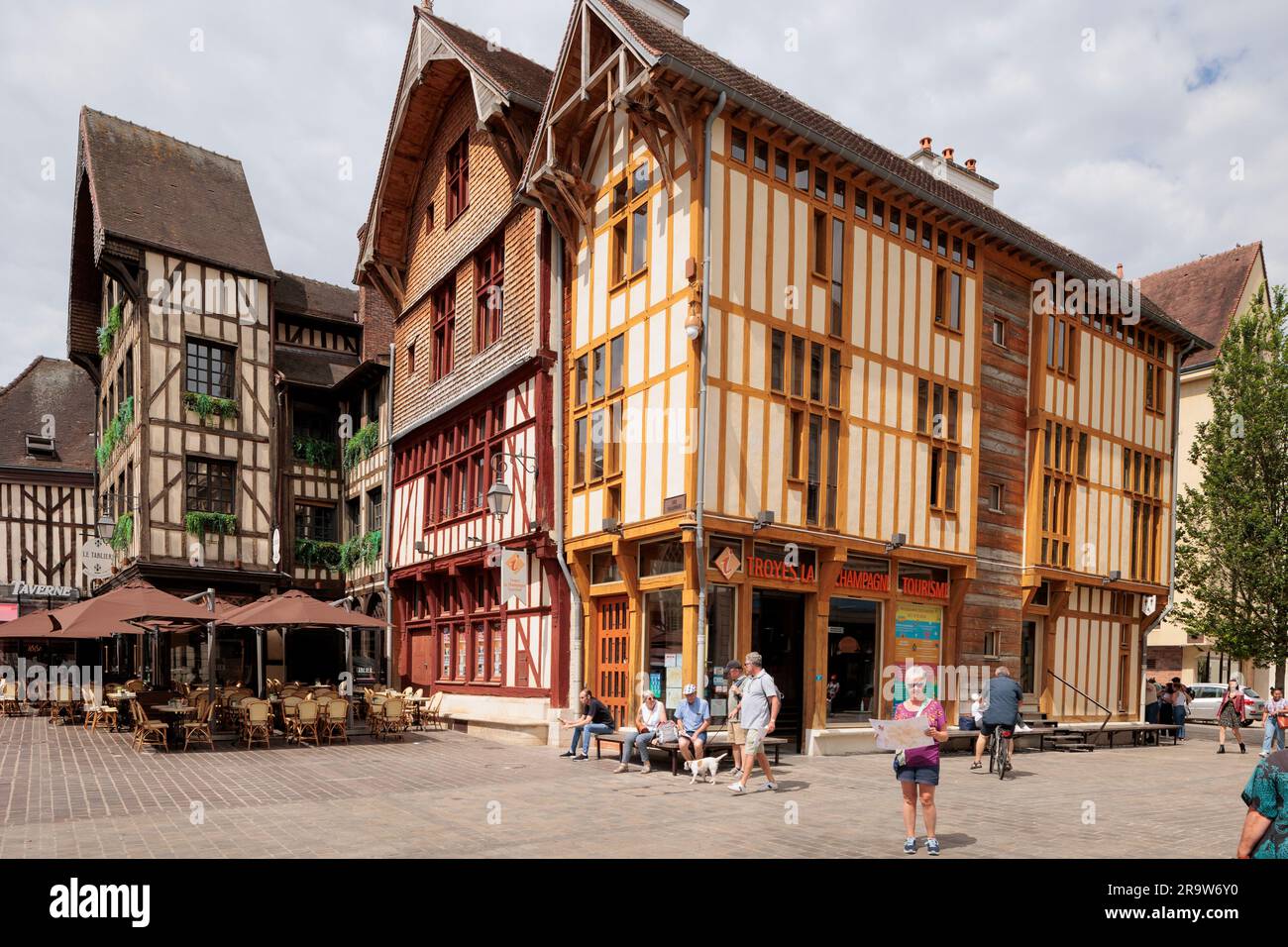 Traditional half timbered houses Troyes Aube France Stock Photo - Alamy