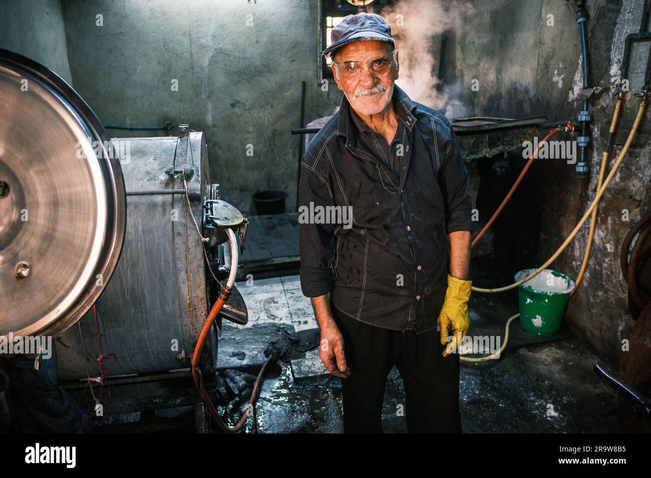 Business poverty africa hi-res stock photography and images - Alamy