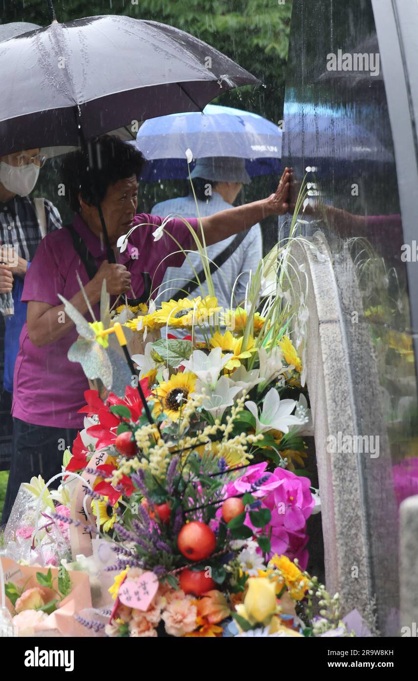 29th June, 2023. 28th anniv. of department store collapse Bereaved ...