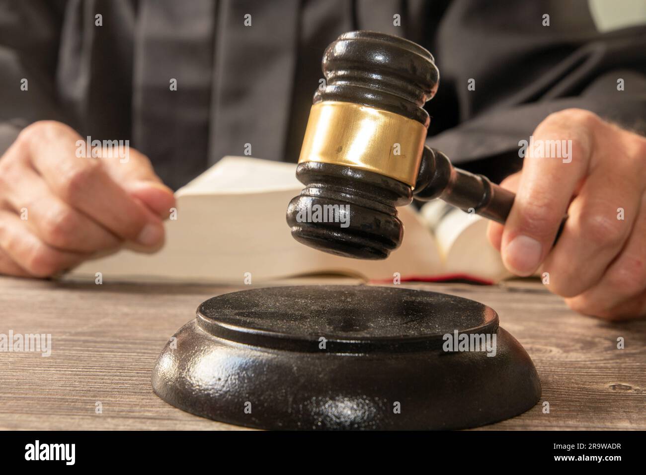 Close up of judges gavel as symbol image for judgment Stock Photo - Alamy