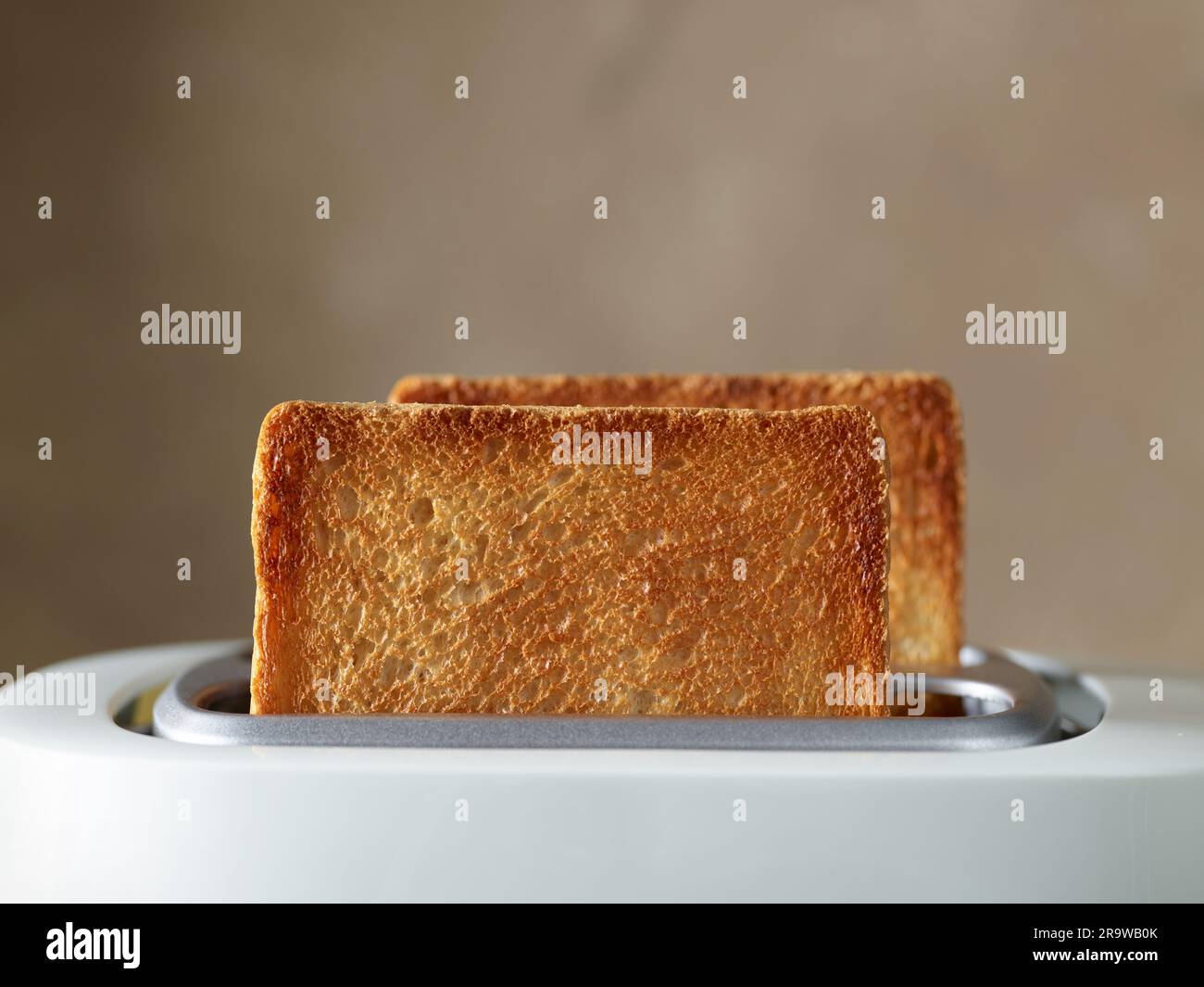 Toasted bread in toaster hi-res stock photography and images - Alamy