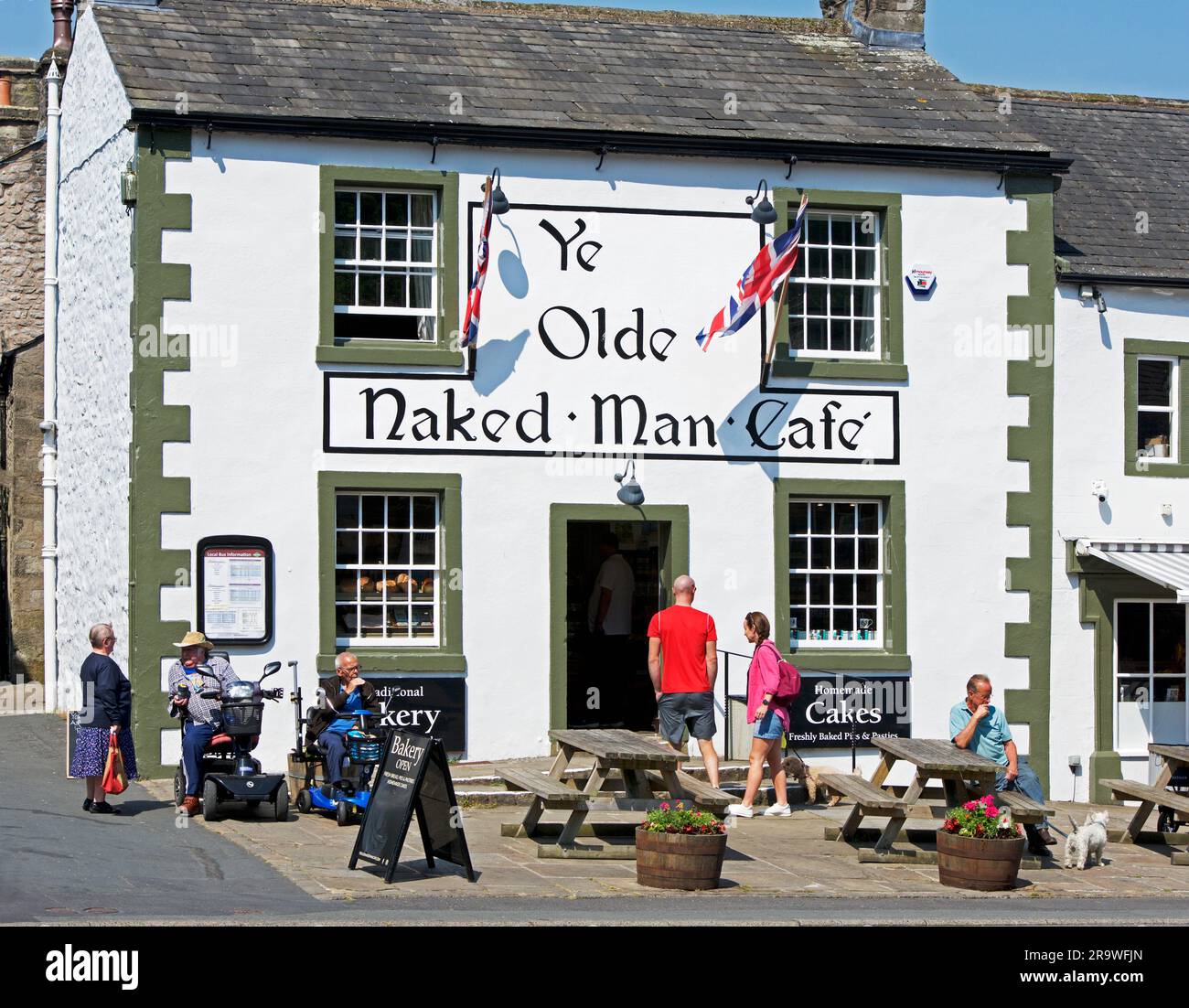 Ye Olde Naked Man Café in Settle, North Yorkshire, England UK Stock ...