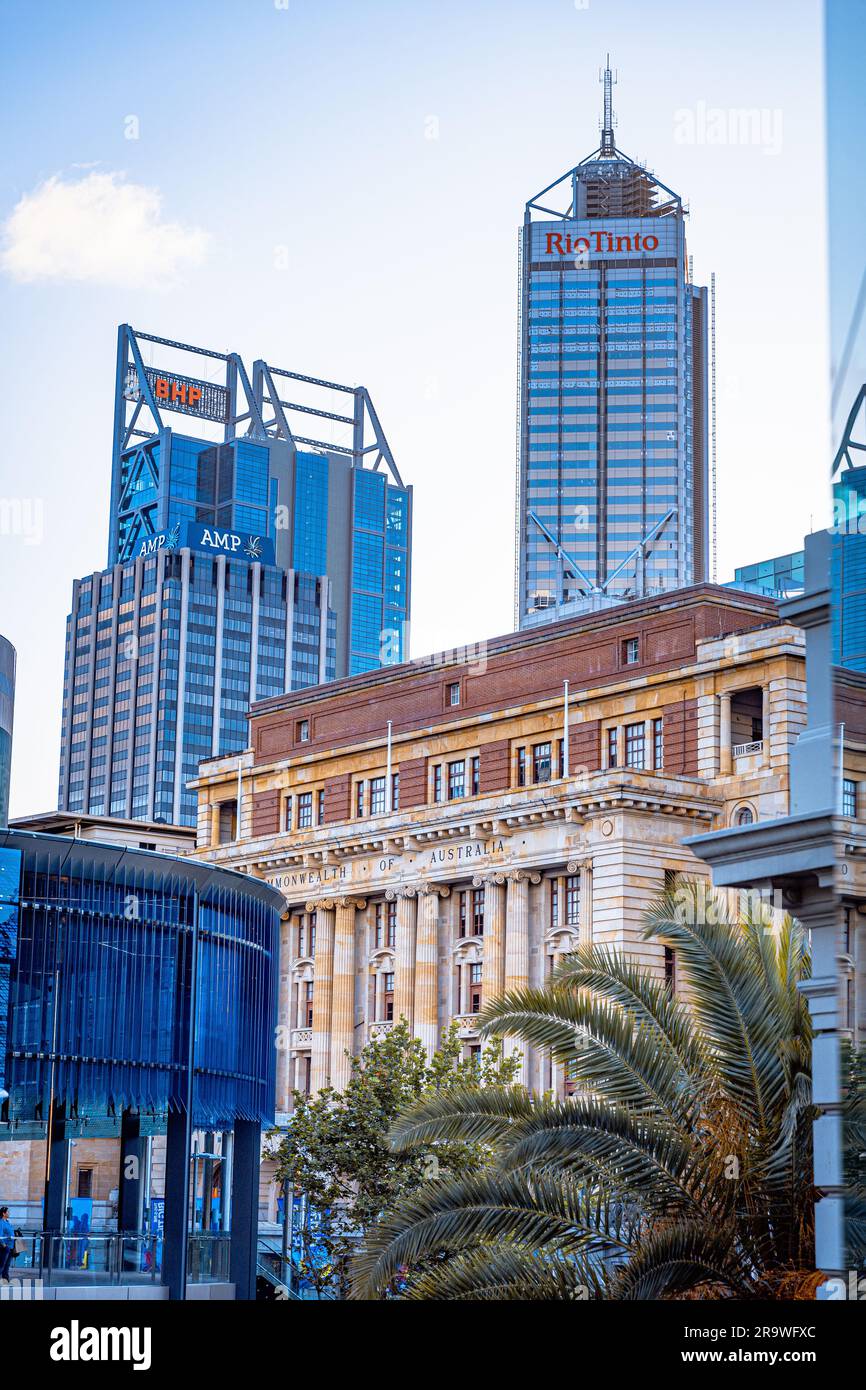 Contemporary western hi-res stock photography and images - Alamy