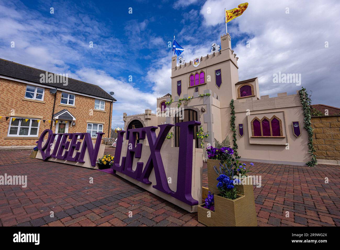 Bo'ness, United Kingdom. 29 June, 2023 Pictured: The Bo’ness Fair Queen ...