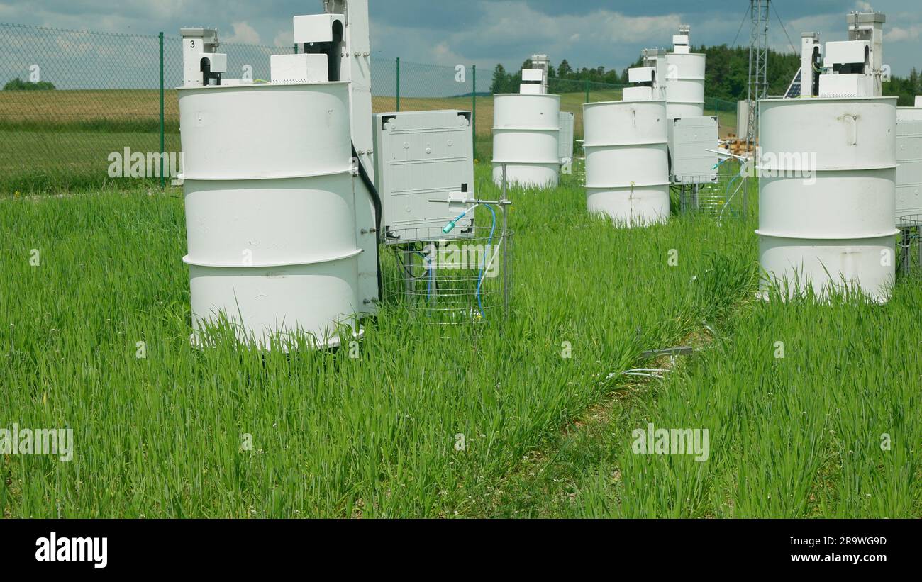 Scientific measurement respiration wheat hi-res stock photography and ...