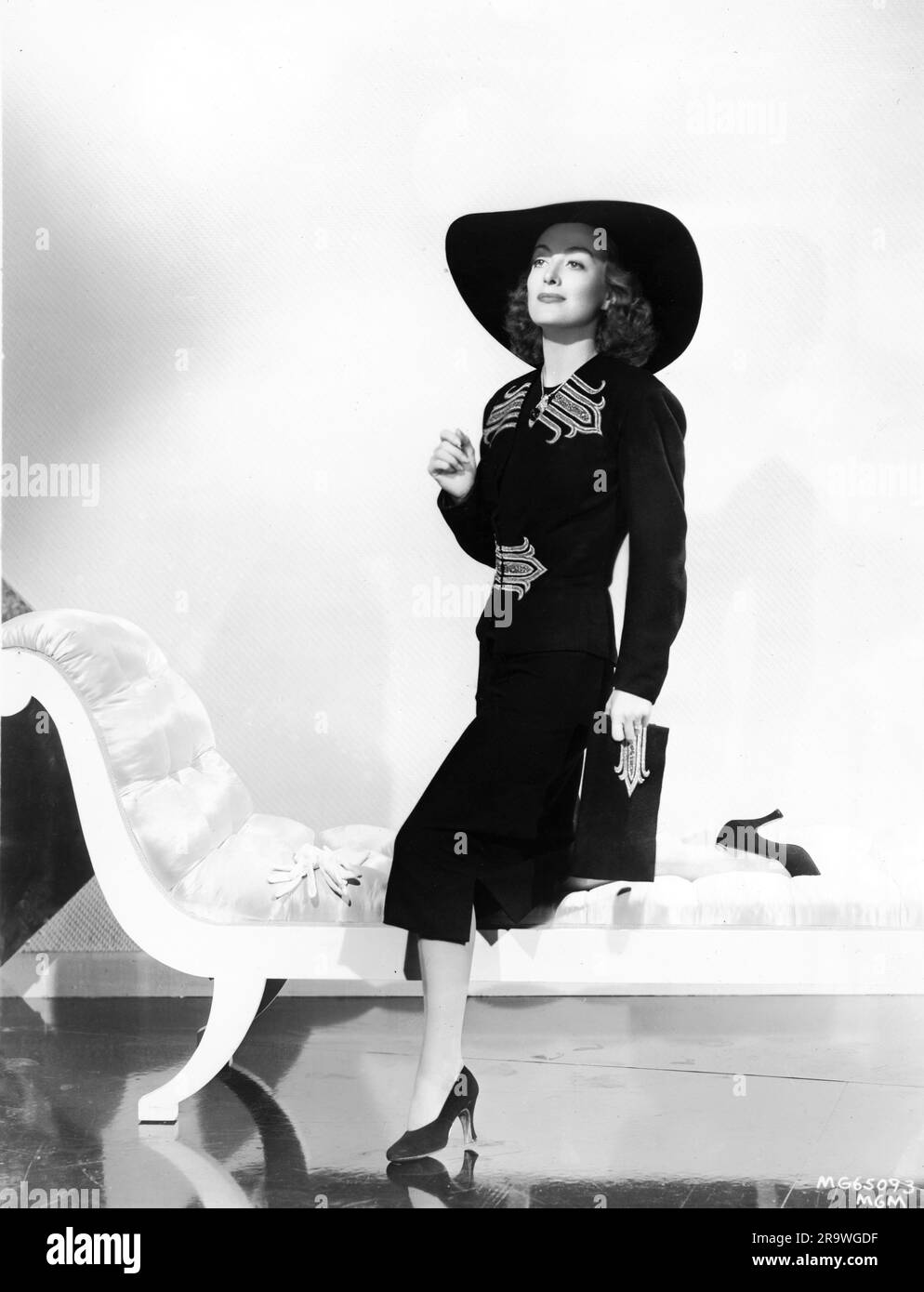 JOAN CRAWFORD 1937 Portrait by GEORGE HURRELL publicity for Metro ...