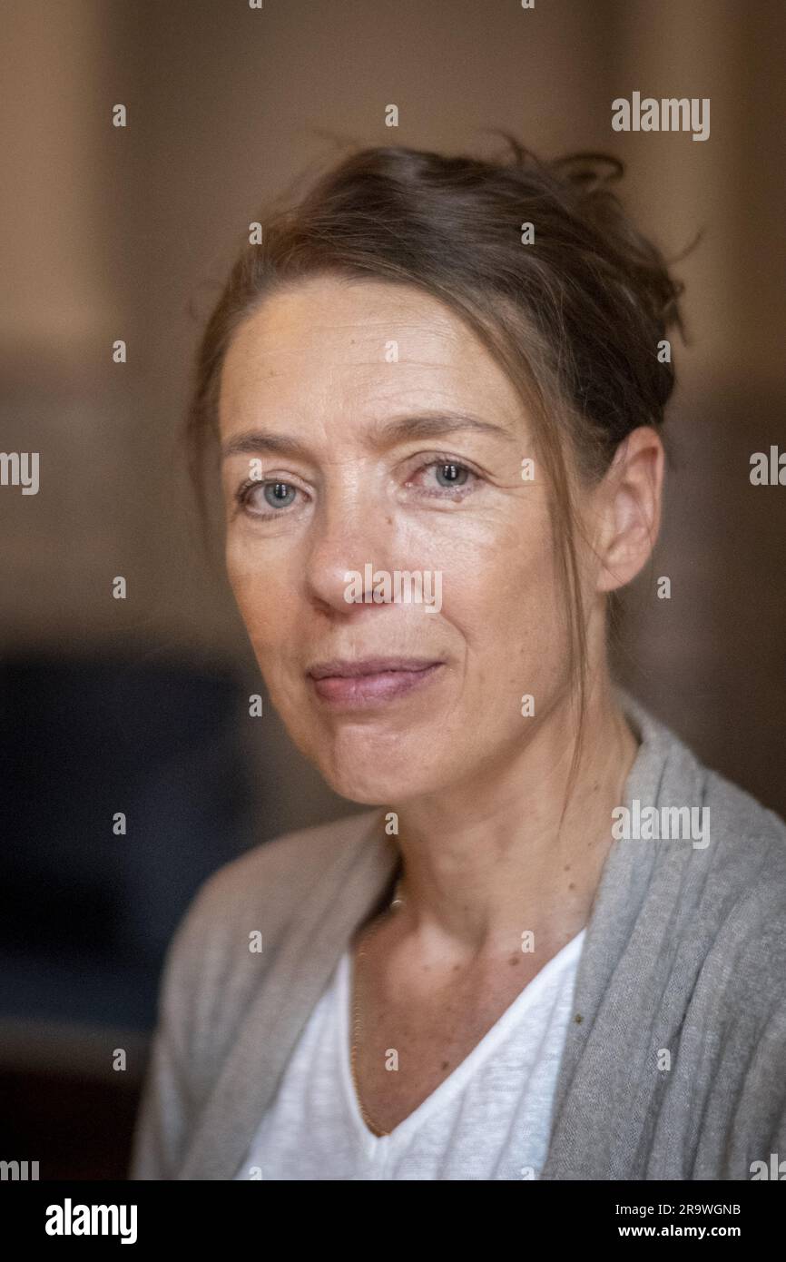 GRONINGEN - Susan Top during the presentation of the outline agreement ...