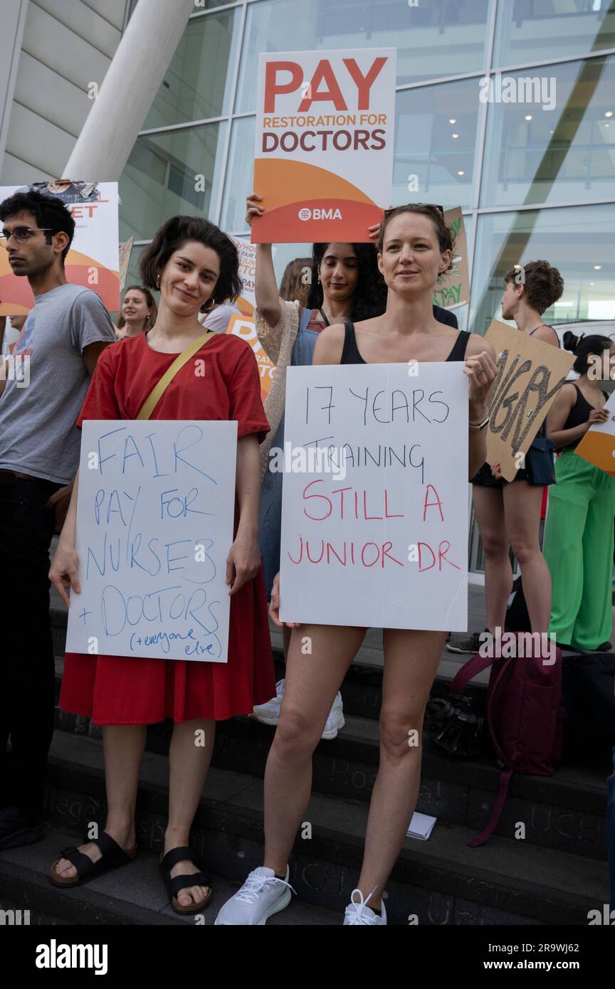 Pay restoration hi-res stock photography and images - Alamy