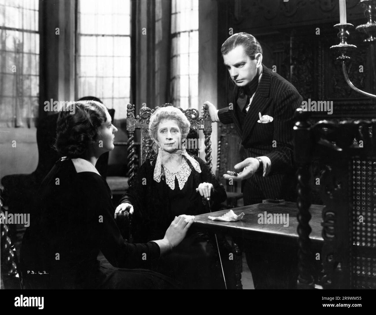 CAROL GOODNER HAIDEE WRIGHT and LESLIE BANKS in STRANGE EVIDENCE ...