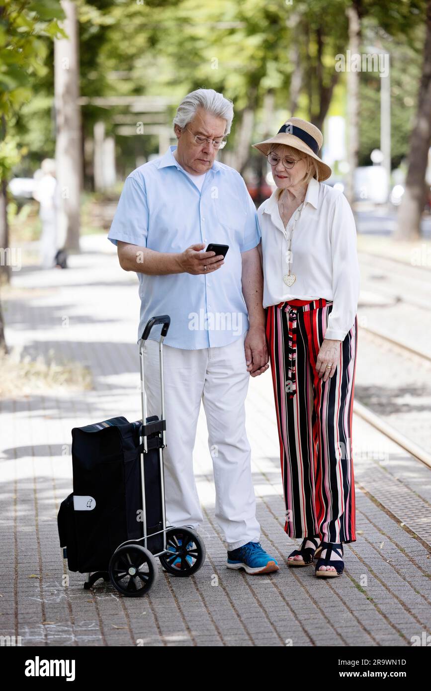 Hand tram hi-res stock photography and images - Alamy