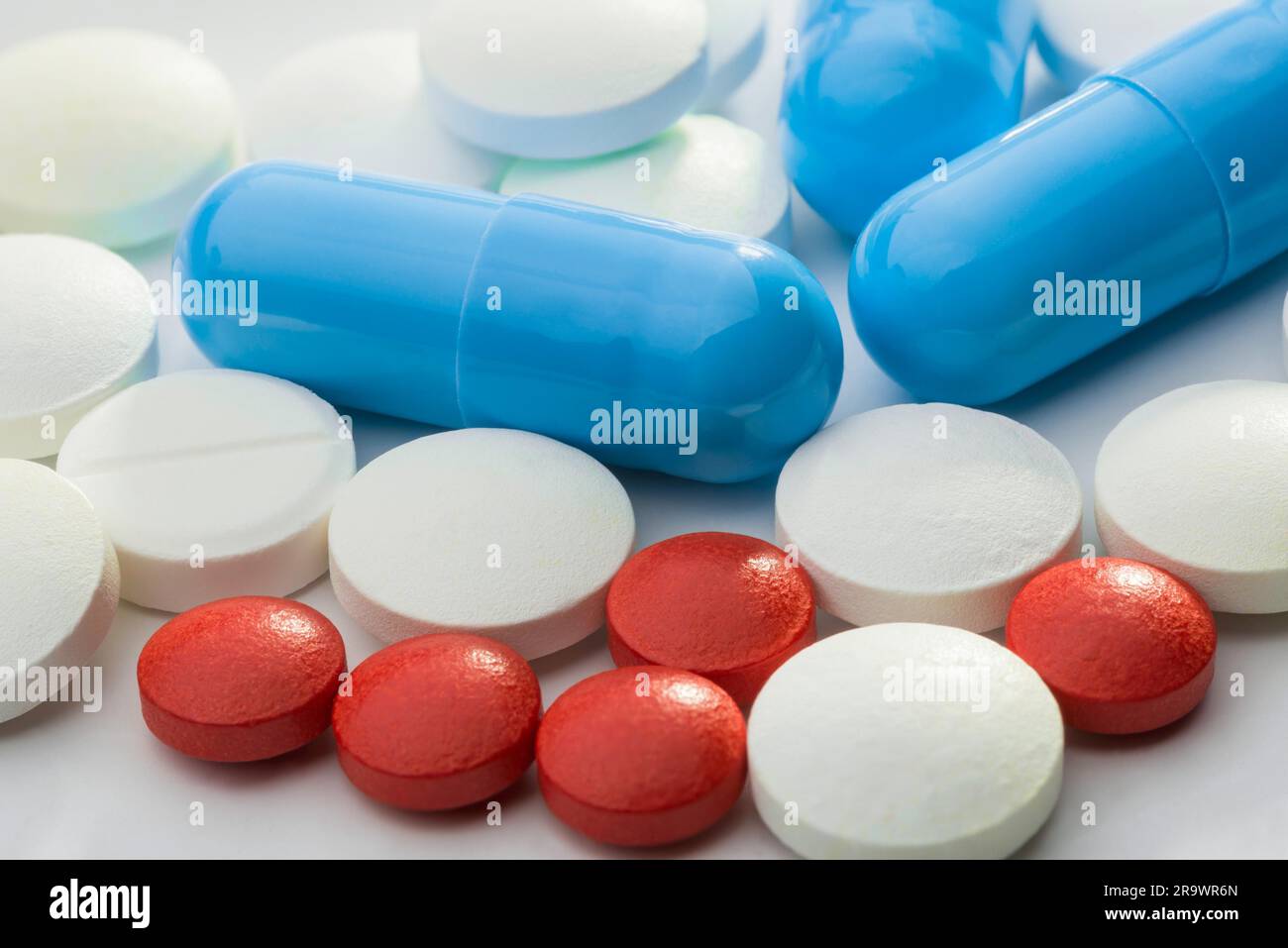 Anti depressant tablets hi-res stock photography and images - Alamy