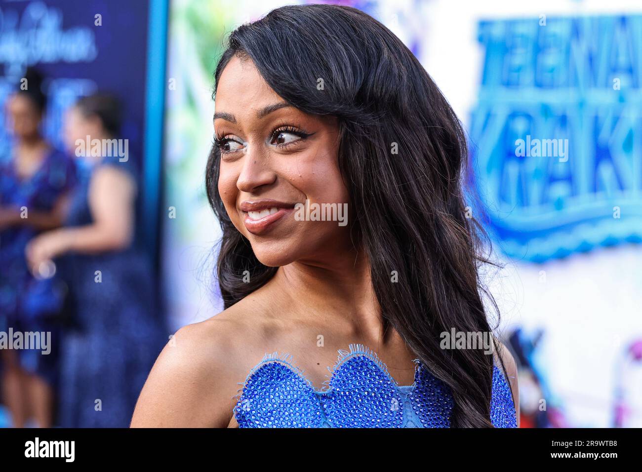 Elizabeth shaila koshy hi-res stock photography and images - Alamy