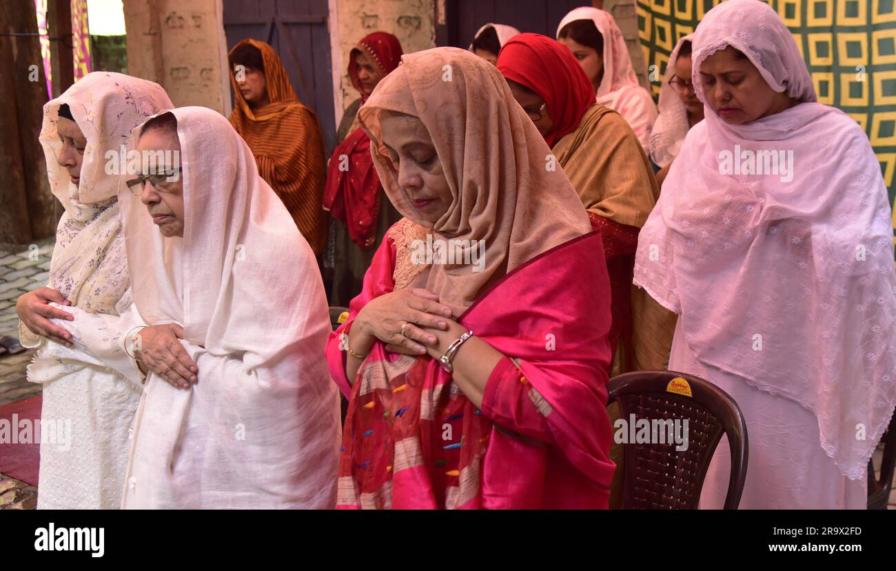 Namaj hi-res stock photography and images - Alamy