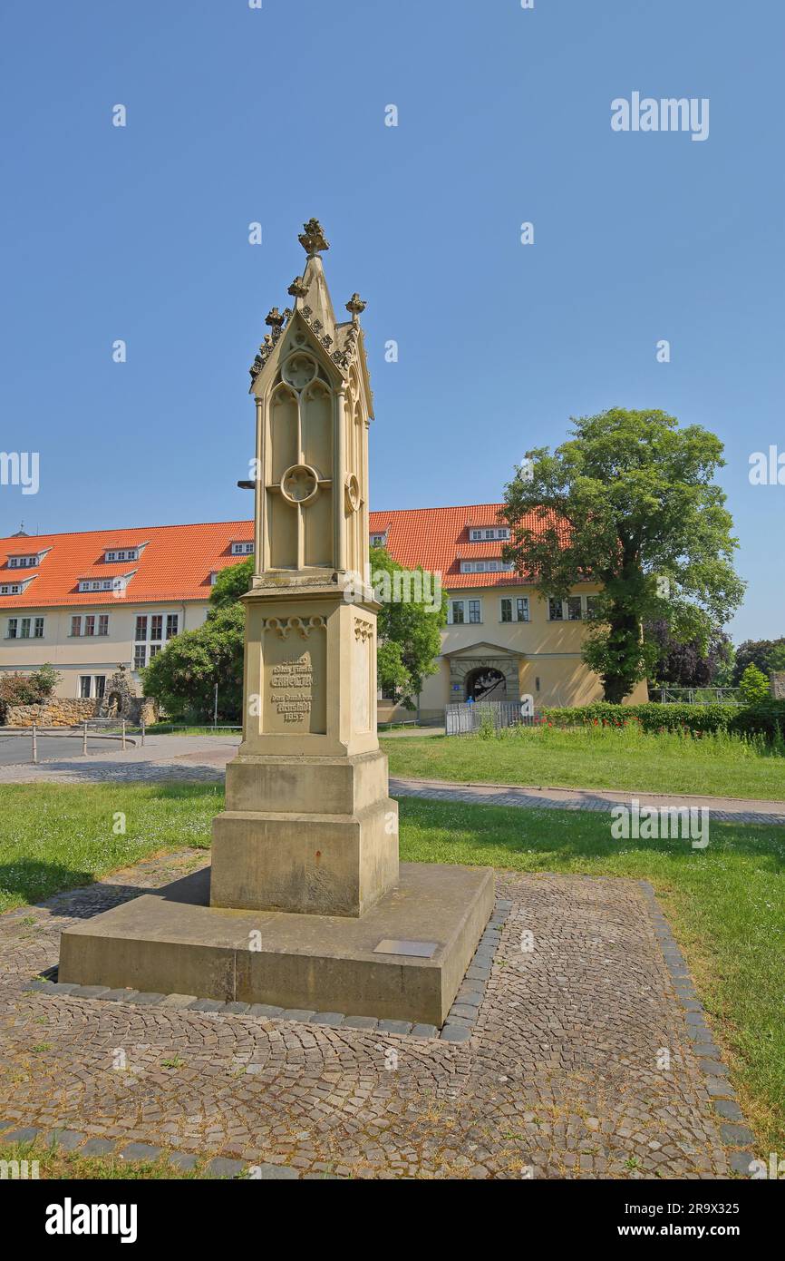 Karoline Monument built in 1857, Monument to Princess Karoline of ...