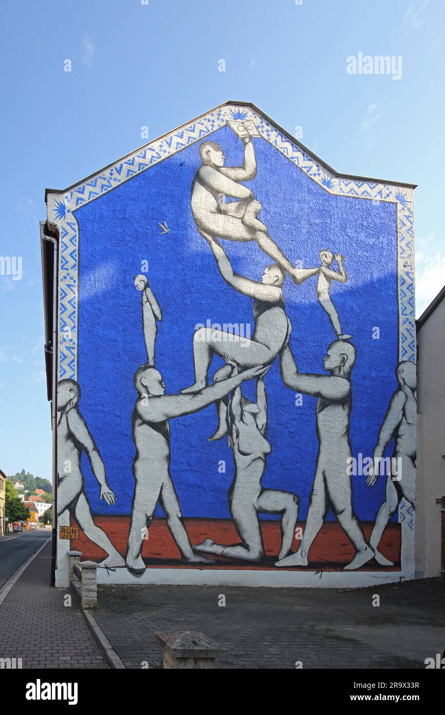 Mural With open eyes and arms by Giacomo Bufarini aka RUN 2021 ...
