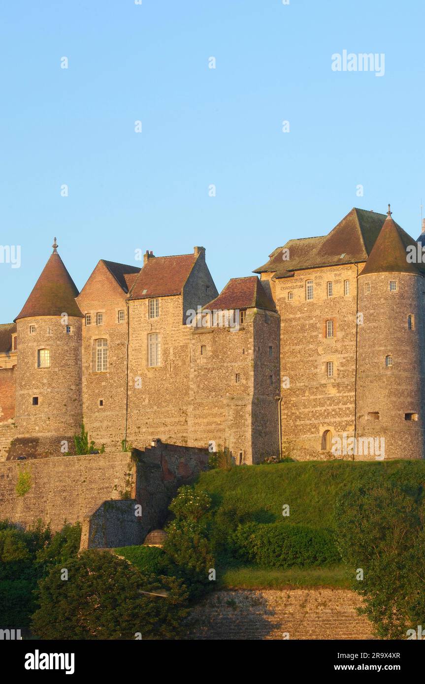Castle Museum, Musee, Chateua, La Cote d'albatre, 14th century, Dieppe ...