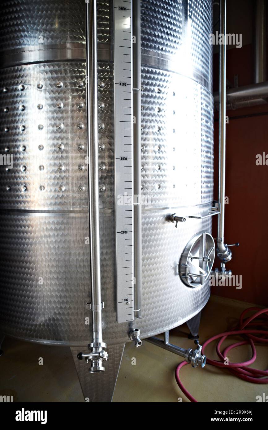 Tank manufacturing company hi-res stock photography and images - Alamy