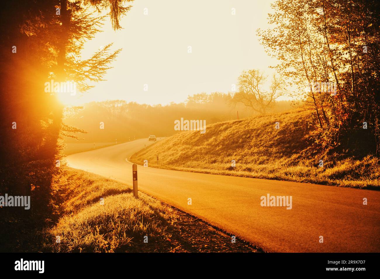 Sunset village road golden hour hi-res stock photography and images - Alamy