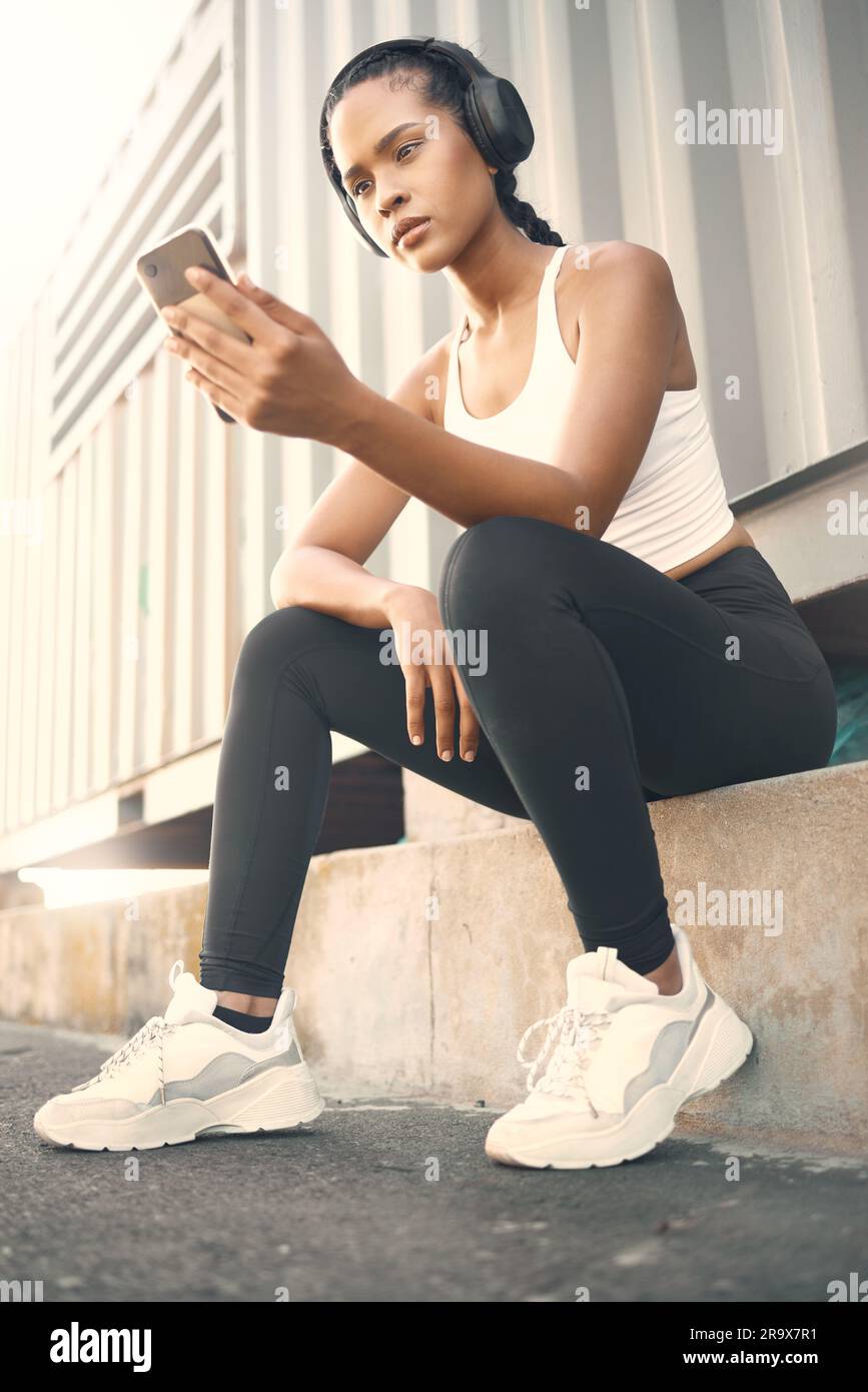 Scroll exercise hi-res stock photography and images - Alamy