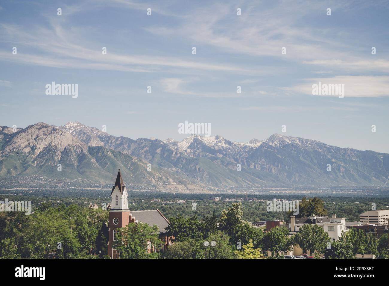 Church in the valley hi-res stock photography and images - Alamy