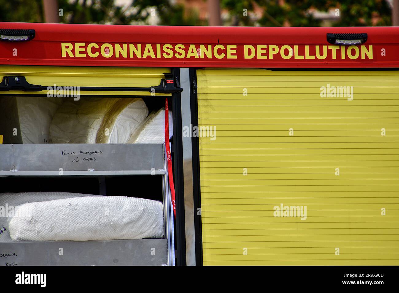 A Reconnaissance and Depollution Vehicle (VRD) from the Bataillon des ...