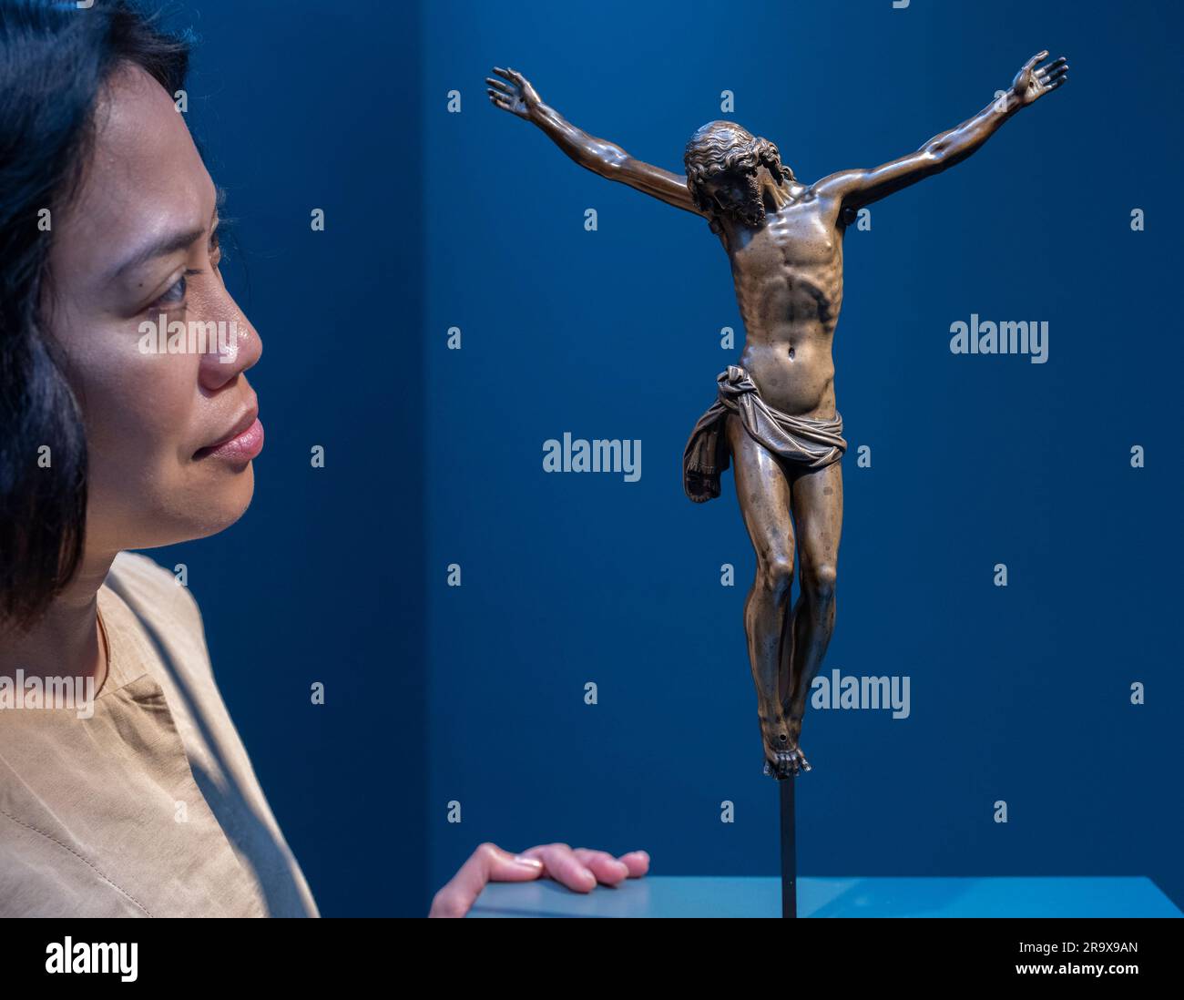 Stuart lochhead sculpture exhibition hi-res stock photography and ...