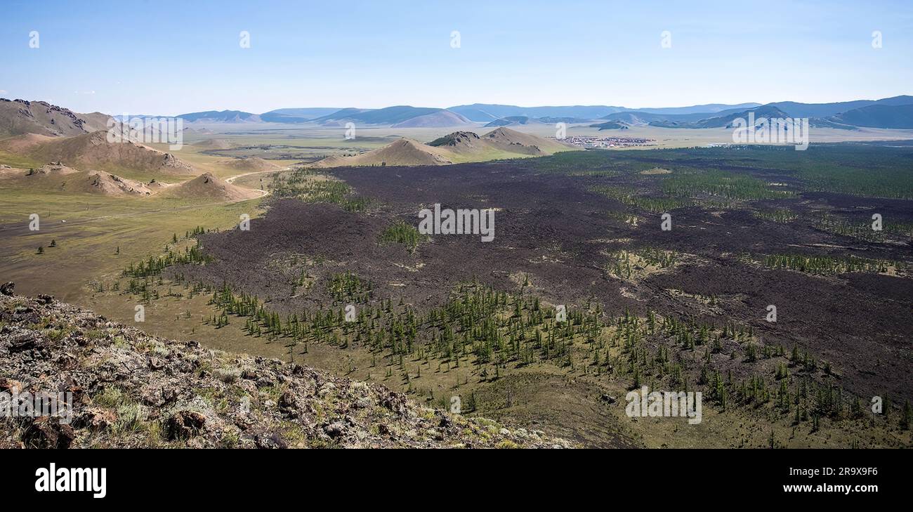 Khorgo volcano hi-res stock photography and images - Alamy