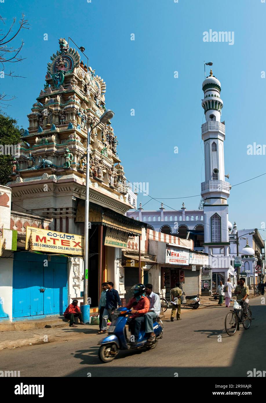 Sri lakshmi Narasimhaswami Temple and Juma Masjid in Shivaji Nagar ...