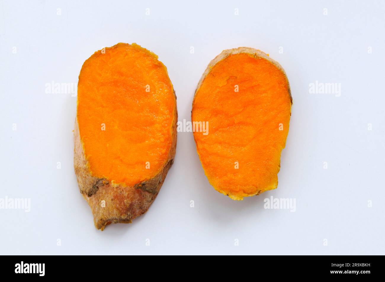 Slices of turmeric root (Curcuma longa), turmeric, turmeric Stock Photo ...