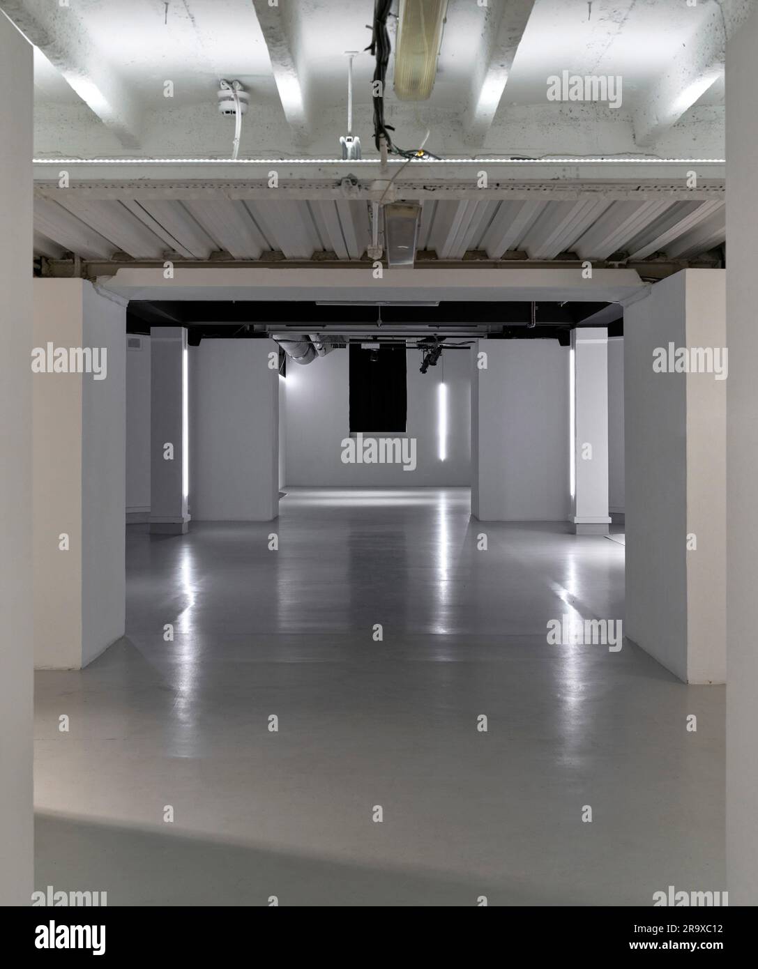 Middle studio. Victoria House Basement, London, United Kingdom ...