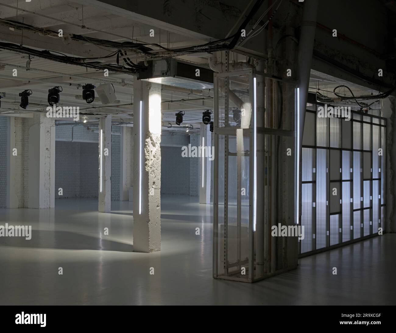 Studio corridor. Victoria House Basement, London, United Kingdom ...