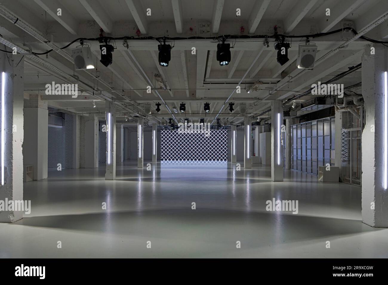 Studio corridor. Victoria House Basement, London, United Kingdom ...