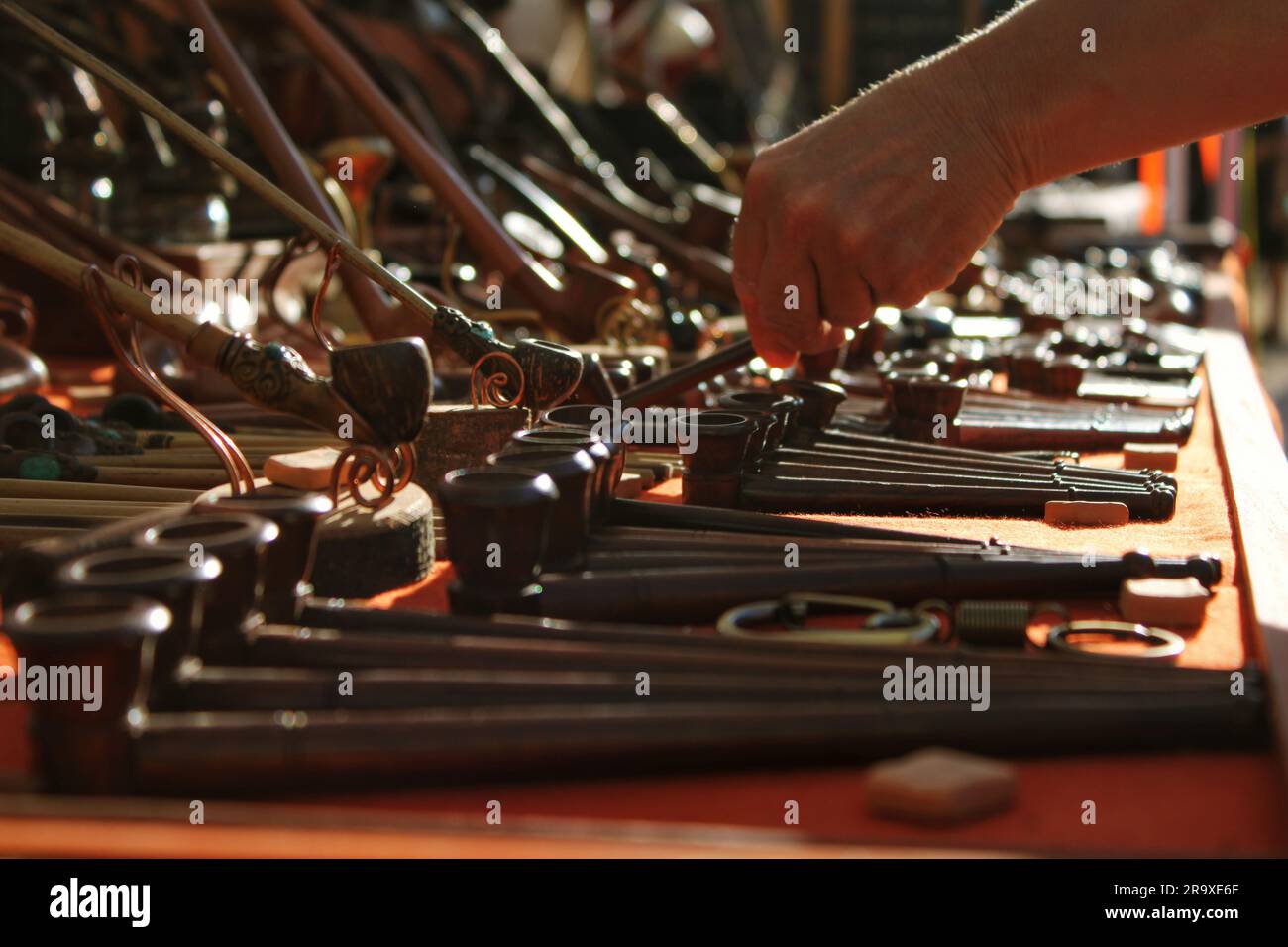 Smoking pipes hi-res stock photography and images - Alamy