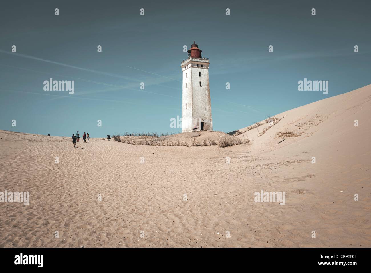 Sand dunes lighthouse beach hi-res stock photography and images - Alamy