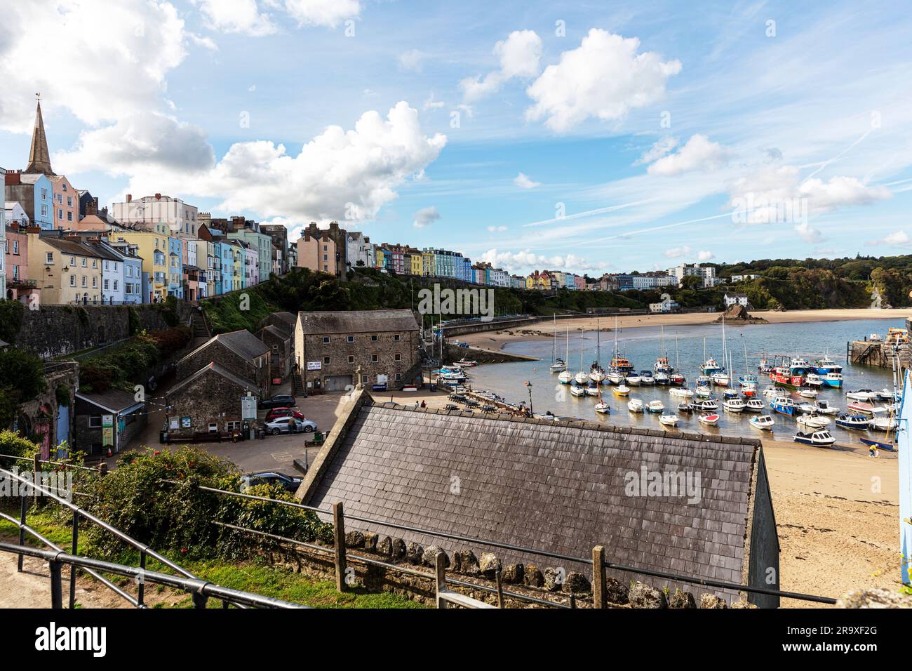 Tenby harbour and town houses overlooking, Tenby, Pembrokeshire, Wales ...