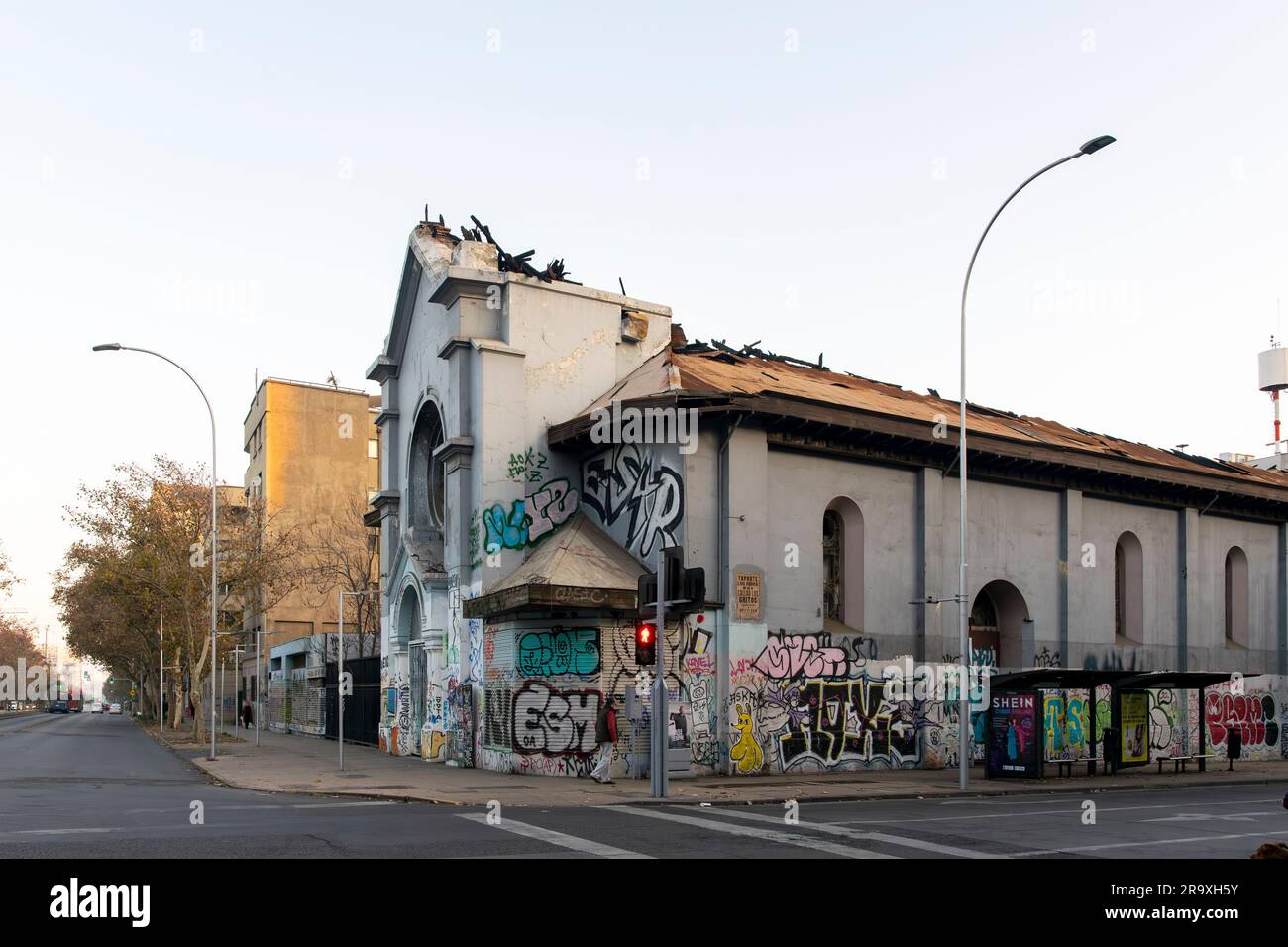 Chile church burned hi-res stock photography and images - Alamy