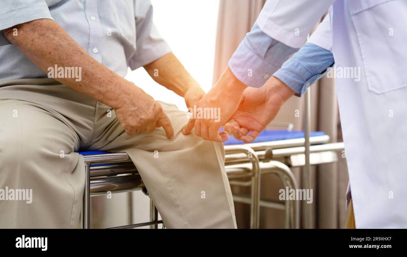 Hospital staff legs hi-res stock photography and images - Alamy