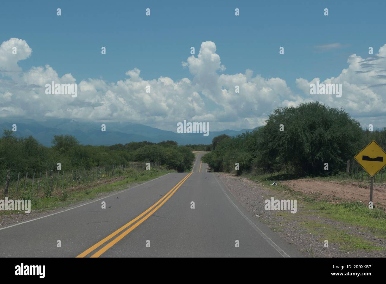 touring the Argentine northwest. national route 40 Stock Photo - Alamy