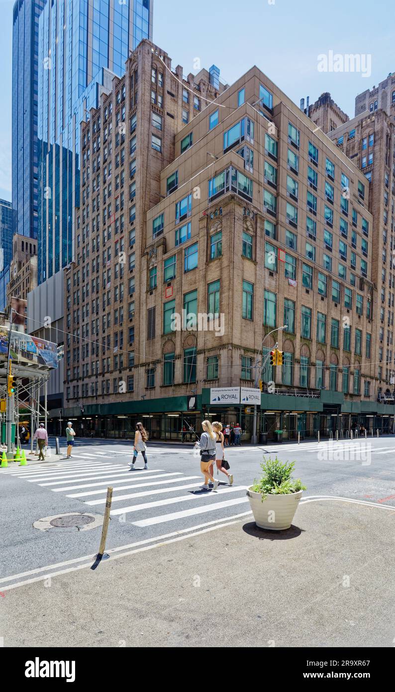 Doral inn hi-res stock photography and images - Alamy