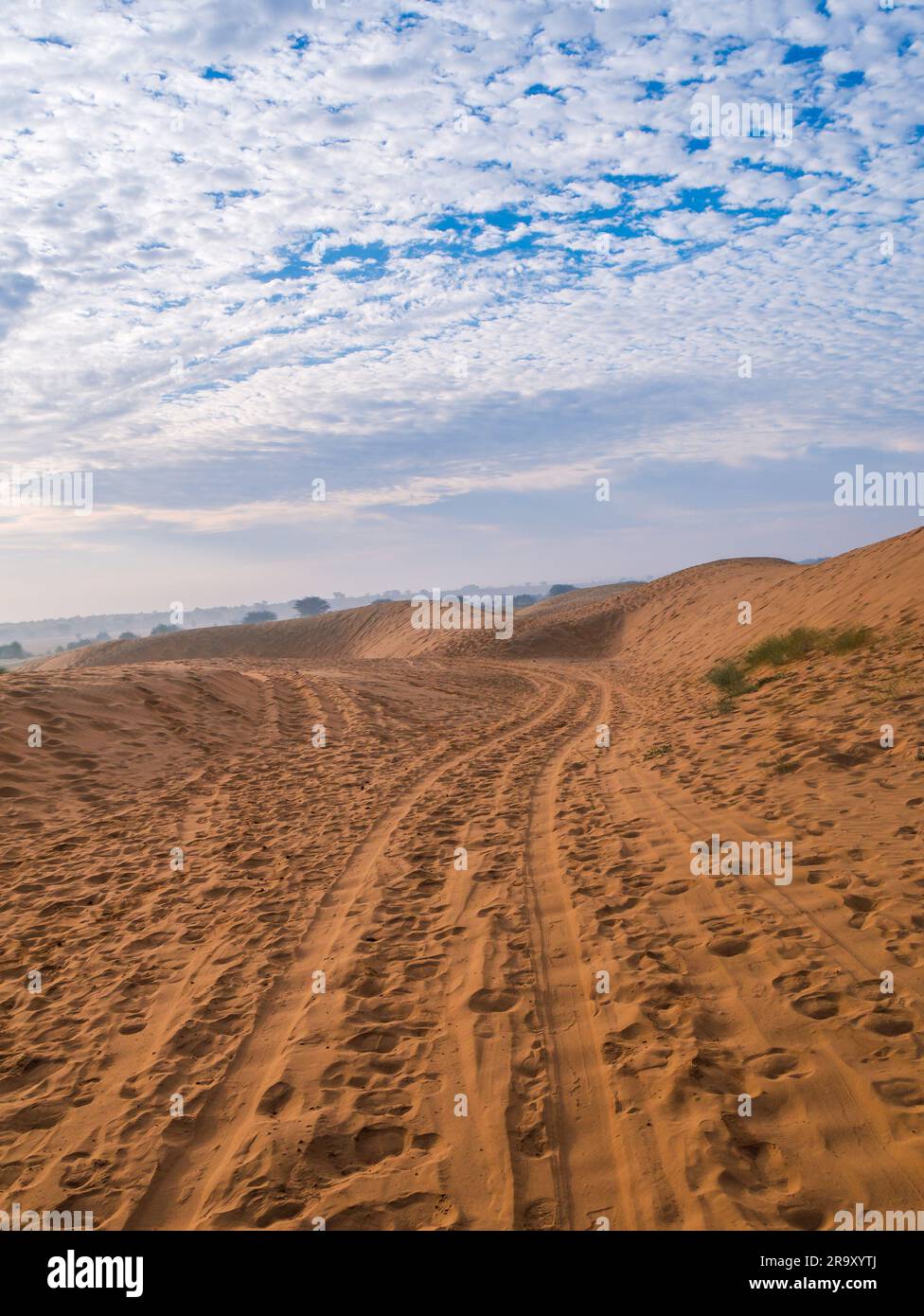 Beautiful sand dunes at sunset. Dramatic sky with Sand Dunes. Vertical ...