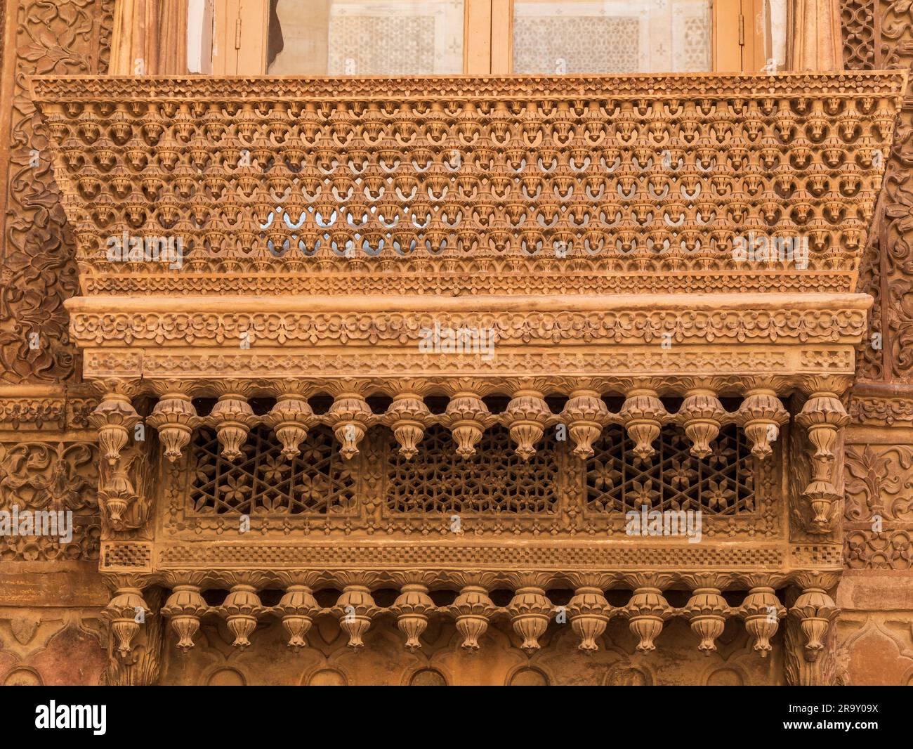 Perforated stone windows hi-res stock photography and images - Alamy