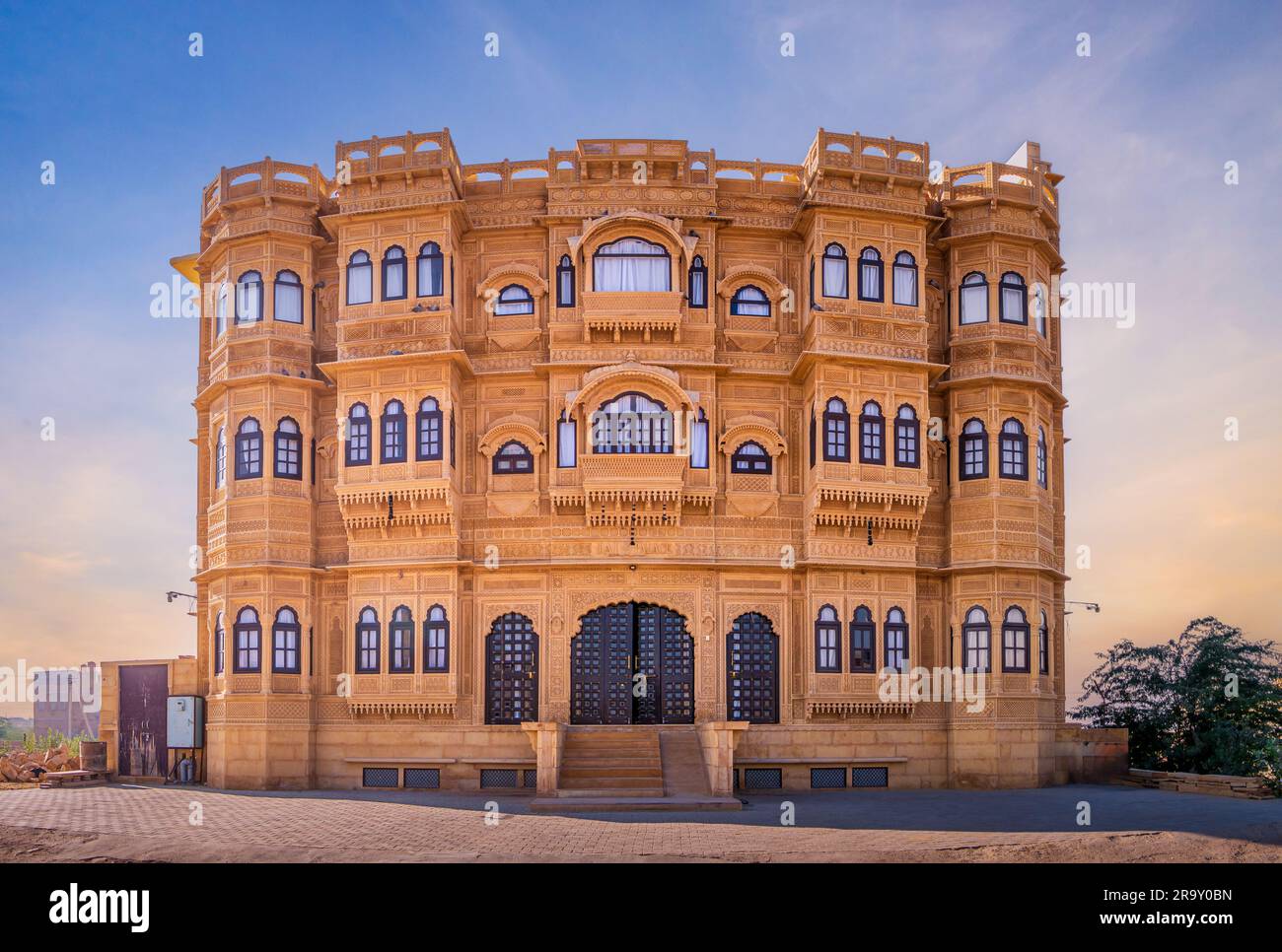 Heritage building also called as Haveli in The golden city of India ...