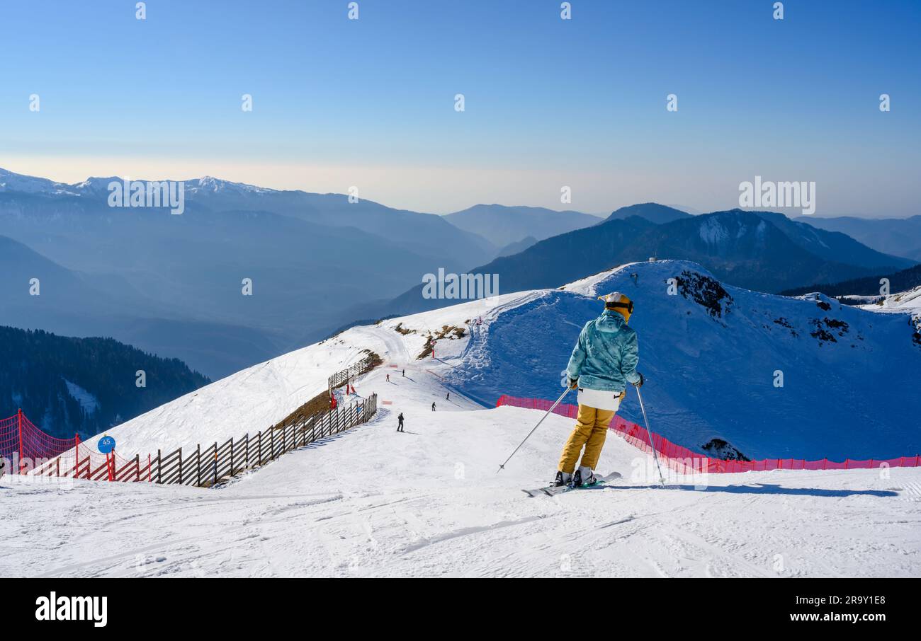 Steep slope descending hi-res stock photography and images - Alamy