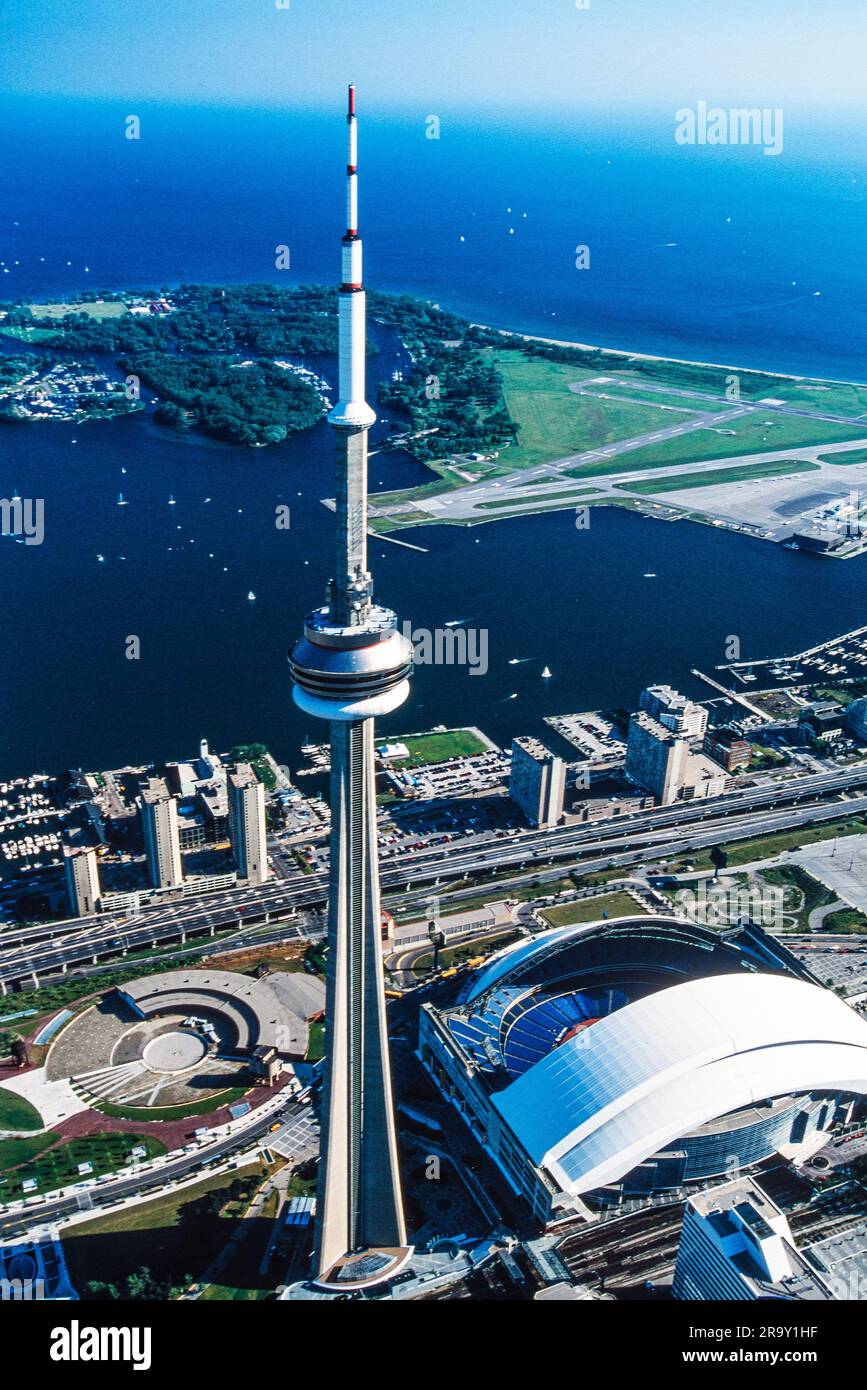 Skydome aerial hi-res stock photography and images - Alamy