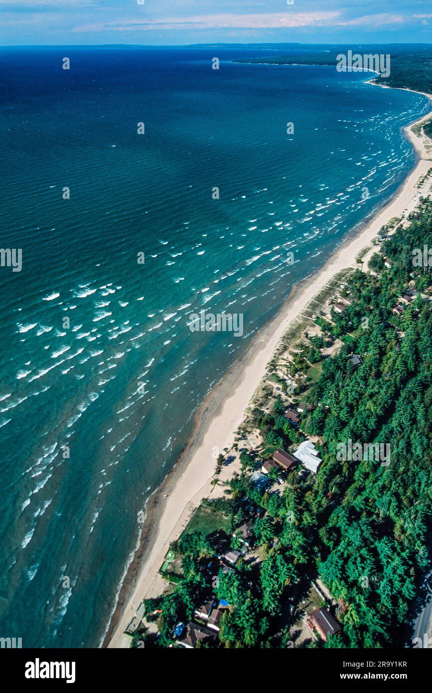 Wasaga beach provincial park hi-res stock photography and images - Alamy