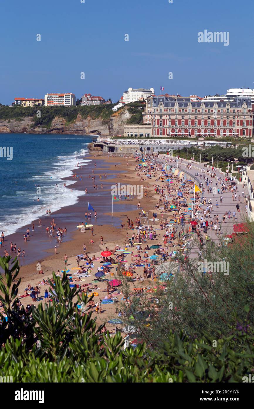 Promenade of the Grande Plage. The Grande Plage and the Biarritz ...